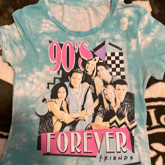 FRIENDS | Tops | Vintage Friends Shirt | Poshmark